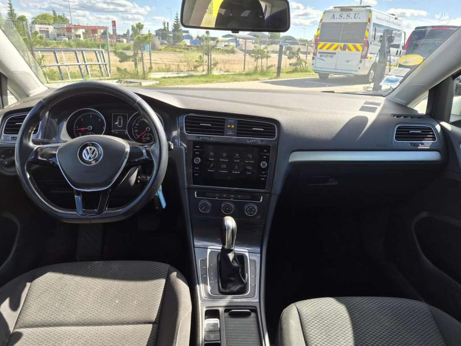 Balts Volkswagen Golf 2017 Tauragė, ar dzinēja tilpumu 1.60 L un nobraukumu 316 tūkst. km par 6200 €, foto 13 vietnē AUTOMOTO.COM.LV