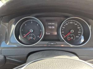 Balts Volkswagen Golf 2017 Tauragė, ar dzinēja tilpumu 1.60 L un nobraukumu 316 tūkst. km par 6200 €, foto 15 vietnē AUTOMOTO.COM.LV