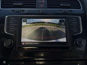 Белый Фольксваген Гольф 2017 в Вильнюс, объемом двигателя 2.00 л и пробегом 96 тыс. км за 14900 €, фото 21 на AUTOMOTO.COM.LV