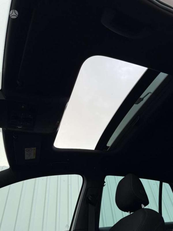 Balts Volkswagen Golf 2017 Kauņa, ar dzinēja tilpumu 1.40 L un nobraukumu 188 tūkst. km par 13650 €, foto 4 vietnē AUTOMOTO.COM.LV