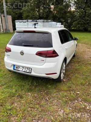 Balts Volkswagen Golf 2017 Rīga, ar dzinēja tilpumu 1.60 L un nobraukumu 309 tūkst. km par 5900 €, foto 3 vietnē AUTOMOTO.COM.LV
