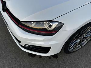 Balts Volkswagen Golf 2017 Mažeikiai, ar dzinēja tilpumu 2.00 L un nobraukumu 118 tūkst. km par 14400 €, foto 4 vietnē AUTOMOTO.COM.LV