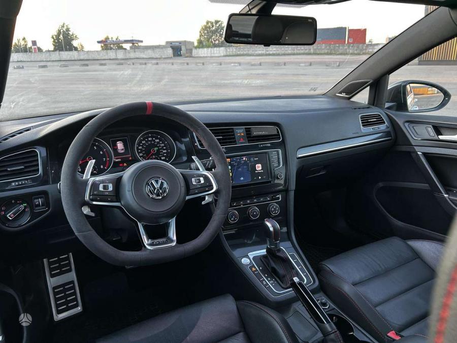Balts Volkswagen Golf 2017 Mažeikiai, ar dzinēja tilpumu 2.00 L un nobraukumu 118 tūkst. km par 14400 €, foto 8 vietnē AUTOMOTO.COM.LV
