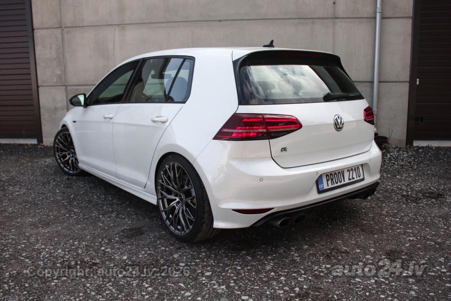 White Volkswagen Golf 2017 in Tallinn, with an engine capacity of 2.00 L and mileage of 115 thousand km for 22500 €, photo 10 on AUTOMOTO.COM.LV