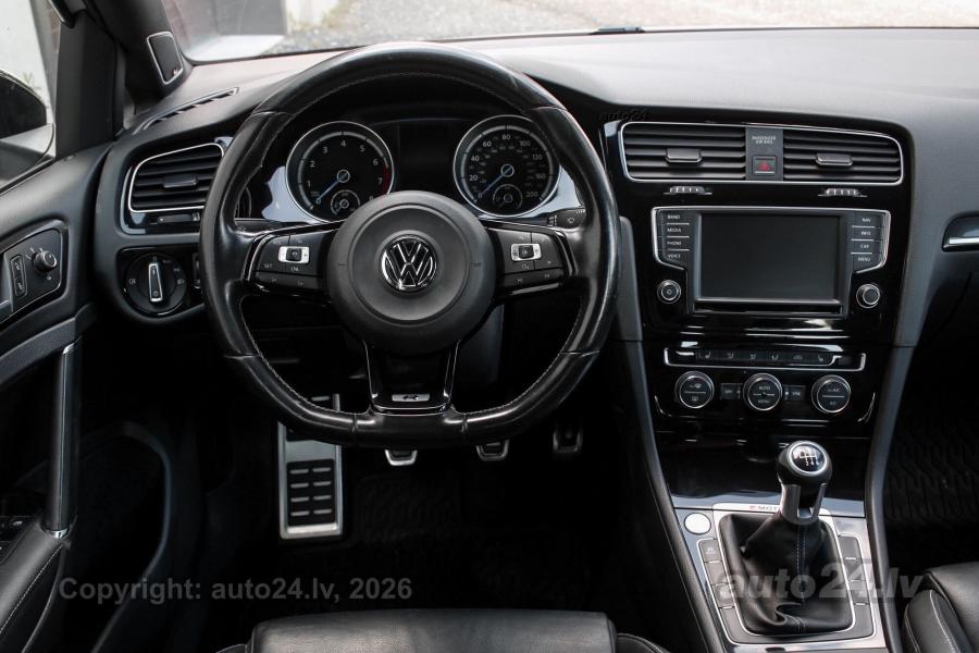 White Volkswagen Golf 2017 in Tallinn, with an engine capacity of 2.00 L and mileage of 115 thousand km for 22500 €, photo 12 on AUTOMOTO.COM.LV