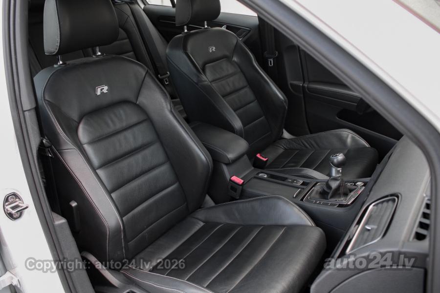 White Volkswagen Golf 2017 in Tallinn, with an engine capacity of 2.00 L and mileage of 115 thousand km for 22500 €, photo 14 on AUTOMOTO.COM.LV