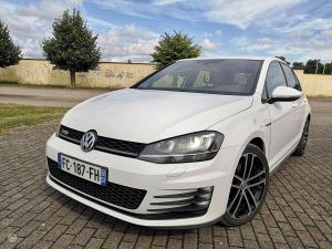 White Volkswagen Golf 2017 in Klaipeda, with an engine capacity of 1.97 L and mileage of 301 thousand km for 10250 €, photo 7 on AUTOMOTO.COM.LV