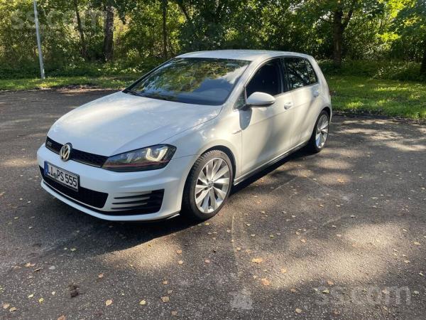 Фольксваген Гольф 2017 в Рига на AUTOMOTO.COM.LV Белый Фольксваген Гольф 2017 в Рига, объемом двигателя 2.00 л и пробегом 0 тыс. км за 14999 €, фото 9 на AUTOMOTO.COM.LV