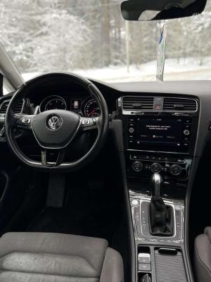 Balts Volkswagen Golf 2018 Kauņa, ar dzinēja tilpumu 1.97 L un nobraukumu 228 tūkst. km par 13500 €, foto 8 vietnē AUTOMOTO.COM.LV