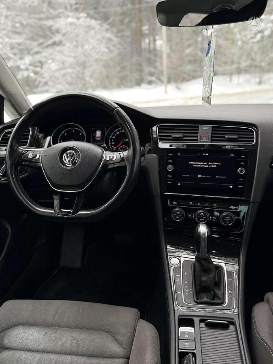 Balts Volkswagen Golf 2018 Kauņa, ar dzinēja tilpumu 1.97 L un nobraukumu 228 tūkst. km par 13500 €, foto 8 vietnē AUTOMOTO.COM.LV