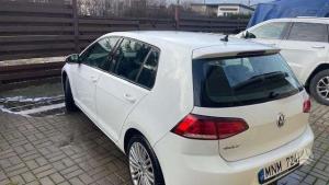 White Volkswagen Golf 2018 in Klaipeda, with an engine capacity of 1.00 L and mileage of 177 thousand km for 8550 €, photo 10 on AUTOMOTO.COM.LV