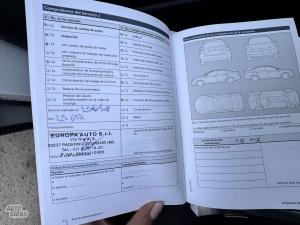 White Volkswagen Golf 2018 in Vilnius, with an engine capacity of 1.60 L and mileage of 208 thousand km for 6950 €, photo 25 on AUTOMOTO.COM.LV