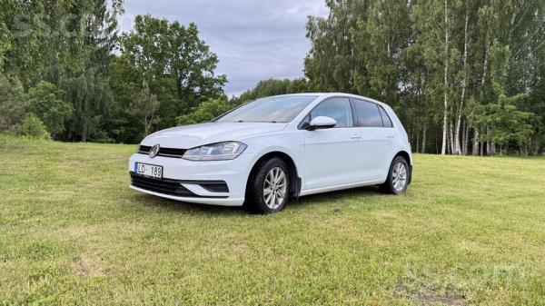Balts Volkswagen Golf 2018 Kuldīga, ar dzinēja tilpumu 1.60 L un nobraukumu 270 tūkst. km par 8490 €, foto 6 vietnē AUTOMOTO.COM.LV