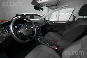Balts Volkswagen Golf 2018 Rīga, ar dzinēja tilpumu 1.40 L un nobraukumu 88 tūkst. km par 12900 €, foto 14 vietnē AUTOMOTO.COM.LV