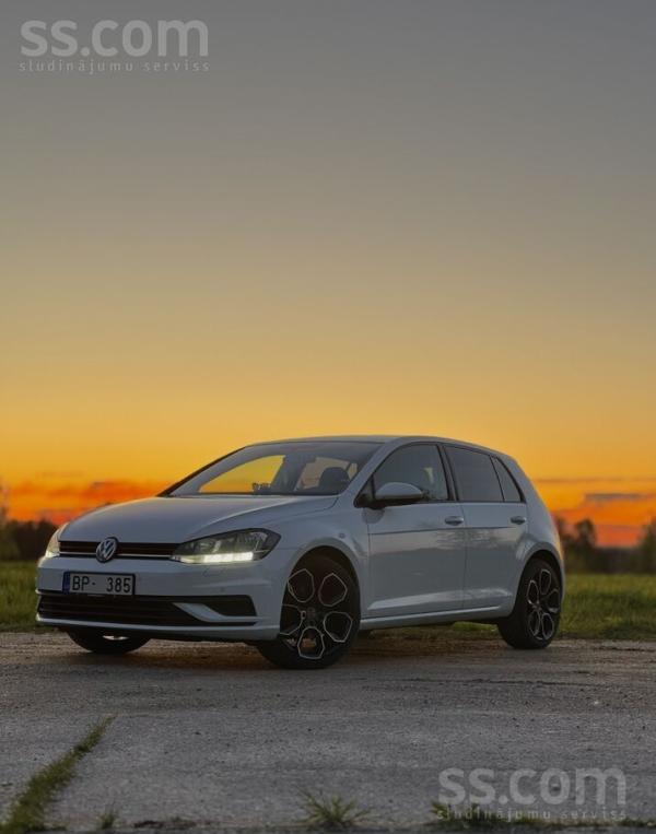 Balts Volkswagen Golf 2018 Cēsis, ar dzinēja tilpumu 1.60 L un nobraukumu 267 tūkst. km par 7990 €, foto 1 vietnē AUTOMOTO.COM.LV