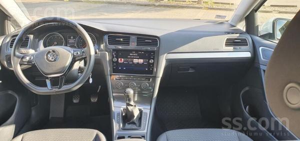 White Volkswagen Golf 2018 in Jelgava, with an engine capacity of 1.40 L and mileage of 136 thousand km for 11000 €, photo 10 on AUTOMOTO.COM.LV