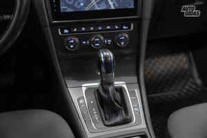 Balts Volkswagen Golf 2018 Viļņa, ar dzinēja tilpumu 0.00 L un nobraukumu 81 tūkst. km par 12900 €, foto 19 vietnē AUTOMOTO.COM.LV