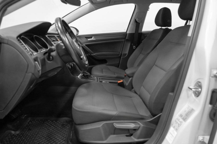 Balts Volkswagen Golf 2018 Viļņa, ar dzinēja tilpumu 0.00 L un nobraukumu 81 tūkst. km par 12900 €, foto 8 vietnē AUTOMOTO.COM.LV