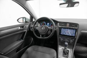 Balts Volkswagen Golf 2018 Viļņa, ar dzinēja tilpumu 0.00 L un nobraukumu 81 tūkst. km par 12900 €, foto 13 vietnē AUTOMOTO.COM.LV
