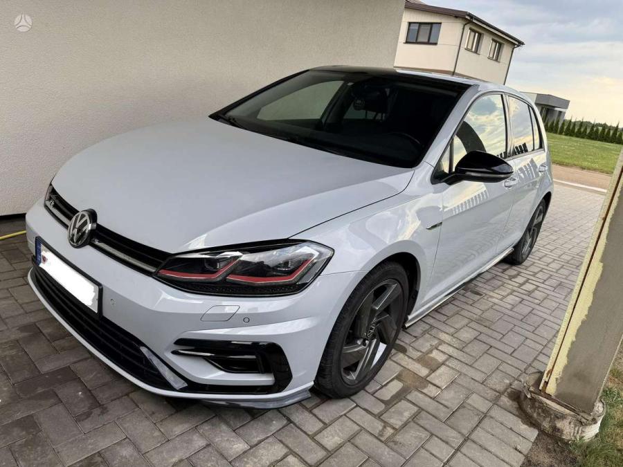 Balts Volkswagen Golf 2018 Kauņa, ar dzinēja tilpumu 1.60 L un nobraukumu 100 tūkst. km par 13500 €, foto 1 vietnē AUTOMOTO.COM.LV