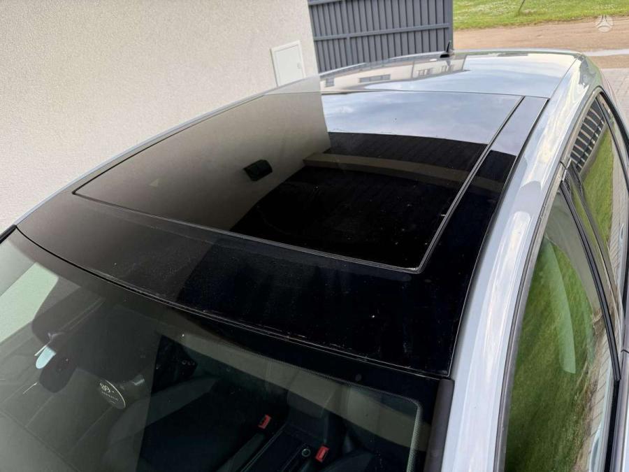 Balts Volkswagen Golf 2018 Kauņa, ar dzinēja tilpumu 1.60 L un nobraukumu 100 tūkst. km par 13500 €, foto 9 vietnē AUTOMOTO.COM.LV