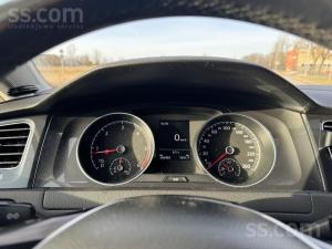 Белый Фольксваген Гольф 2018 в Цесис, объемом двигателя 1.60 л и пробегом 267 тыс. км за 7500 €, фото 7 на AUTOMOTO.COM.LV