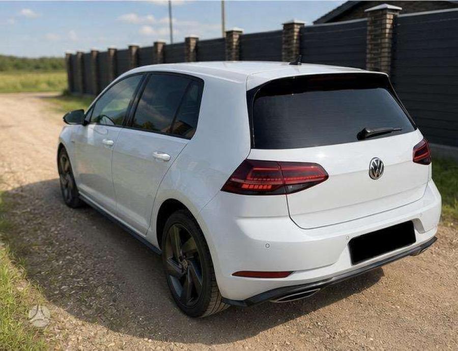 Balts Volkswagen Golf 2018 Kauņa, ar dzinēja tilpumu 1.60 L un nobraukumu 100 tūkst. km par 12600 €, foto 6 vietnē AUTOMOTO.COM.LV