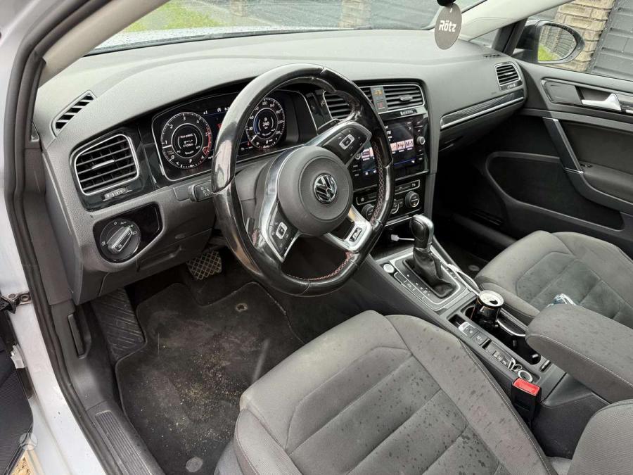 Balts Volkswagen Golf 2018 Kauņa, ar dzinēja tilpumu 1.60 L un nobraukumu 100 tūkst. km par 12600 €, foto 7 vietnē AUTOMOTO.COM.LV