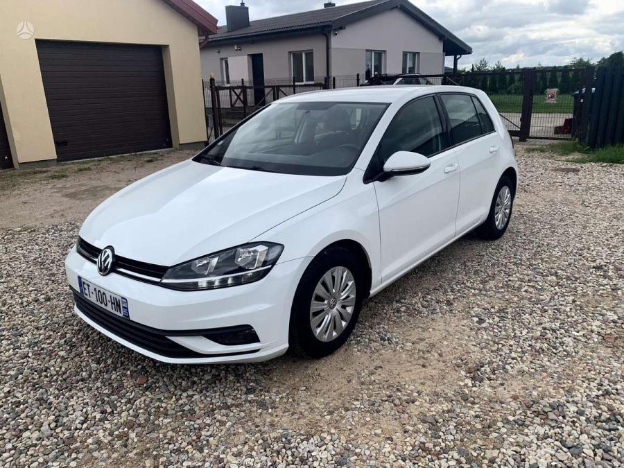 Balts Volkswagen Golf 2018 Viļņa, ar dzinēja tilpumu 1.60 L un nobraukumu 283 tūkst. km par 6250 €, foto 1 vietnē AUTOMOTO.COM.LV