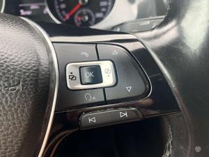 Balts Volkswagen Golf 2018 Viļņa, ar dzinēja tilpumu 1.60 L un nobraukumu 283 tūkst. km par 6250 €, foto 15 vietnē AUTOMOTO.COM.LV