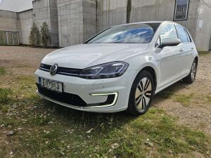 Balts Volkswagen Golf 2018 Viļņa, ar dzinēja tilpumu 0.00 L un nobraukumu 69 tūkst. km par 12600 €, foto 4 vietnē AUTOMOTO.COM.LV