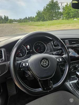Balts Volkswagen Golf 2018 Viļņa, ar dzinēja tilpumu 0.00 L un nobraukumu 69 tūkst. km par 12600 €, foto 7 vietnē AUTOMOTO.COM.LV