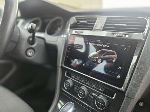 Balts Volkswagen Golf 2018 Viļņa, ar dzinēja tilpumu 0.00 L un nobraukumu 69 tūkst. km par 12600 €, foto 8 vietnē AUTOMOTO.COM.LV