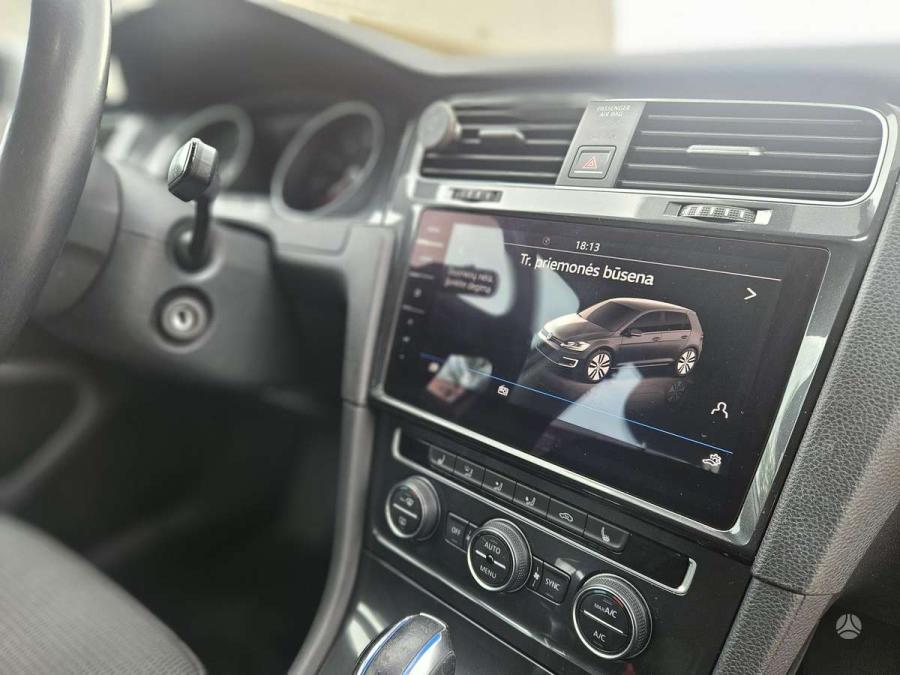 Balts Volkswagen Golf 2018 Viļņa, ar dzinēja tilpumu 0.00 L un nobraukumu 69 tūkst. km par 12600 €, foto 8 vietnē AUTOMOTO.COM.LV
