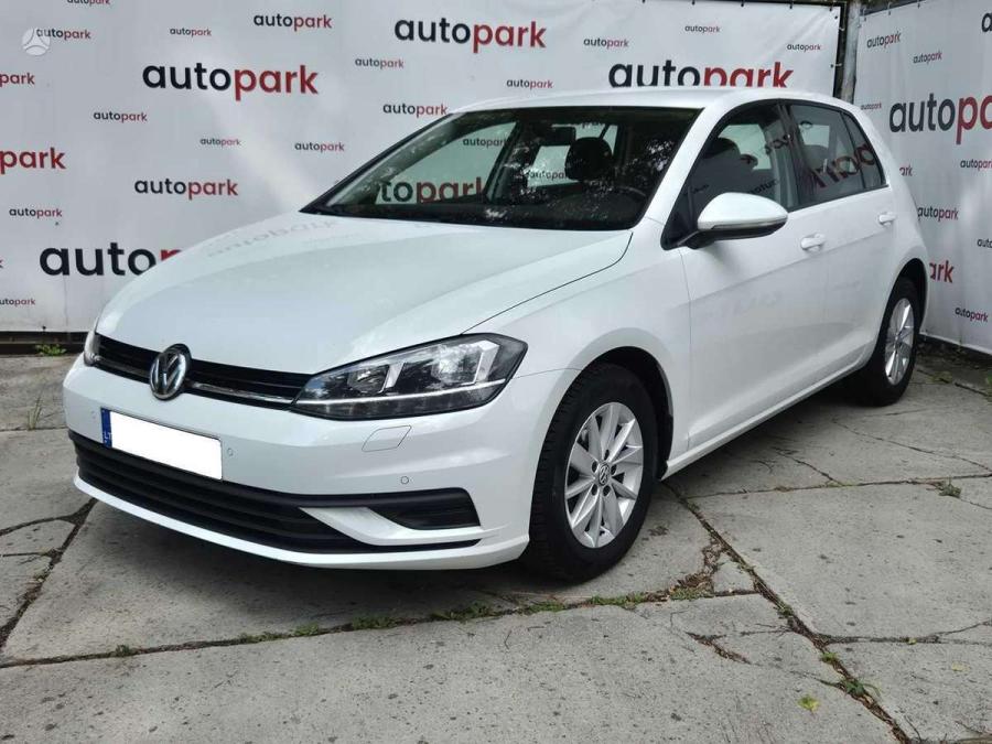 White Volkswagen Golf 2019 in Vilnius, with an engine capacity of 1.00 L and mileage of 160 thousand km for 7900 €, photo 1 on AUTOMOTO.COM.LV