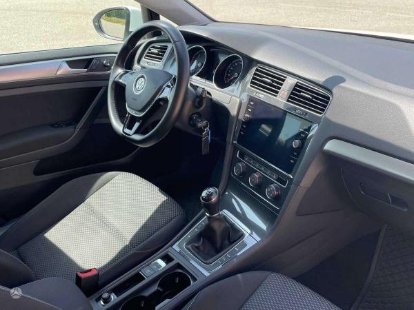 Balts Volkswagen Golf 2019 Viļņa, ar dzinēja tilpumu 1.60 L un nobraukumu 171 tūkst. km par 8500 €, foto 9 vietnē AUTOMOTO.COM.LV