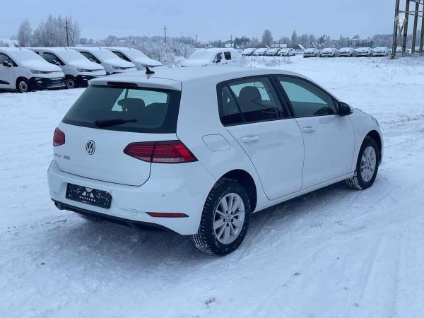 Balts Volkswagen Golf 2019 Ukmergė, ar dzinēja tilpumu 1.00 L un nobraukumu 257 tūkst. km par 8500 €, foto 4 vietnē AUTOMOTO.COM.LV