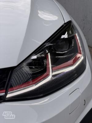 Balts Volkswagen Golf 2019 Viļņa, ar dzinēja tilpumu 2.00 L un nobraukumu 65 tūkst. km par 25000 €, foto 8 vietnē AUTOMOTO.COM.LV