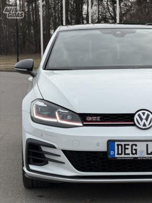 Balts Volkswagen Golf 2019 Viļņa, ar dzinēja tilpumu 2.00 L un nobraukumu 65 tūkst. km par 25000 €, foto 10 vietnē AUTOMOTO.COM.LV