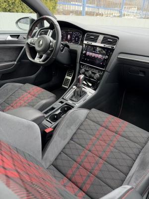 Balts Volkswagen Golf 2019 Viļņa, ar dzinēja tilpumu 2.00 L un nobraukumu 65 tūkst. km par 25000 €, foto 15 vietnē AUTOMOTO.COM.LV