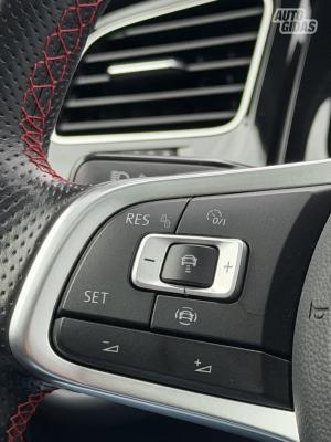 Balts Volkswagen Golf 2019 Viļņa, ar dzinēja tilpumu 2.00 L un nobraukumu 65 tūkst. km par 25000 €, foto 18 vietnē AUTOMOTO.COM.LV