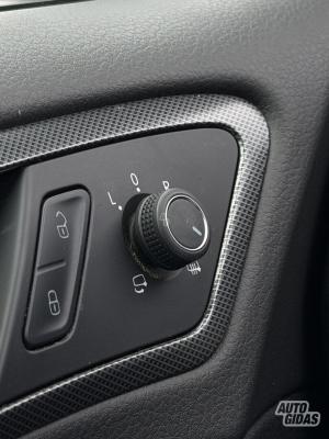Balts Volkswagen Golf 2019 Viļņa, ar dzinēja tilpumu 2.00 L un nobraukumu 65 tūkst. km par 25000 €, foto 20 vietnē AUTOMOTO.COM.LV
