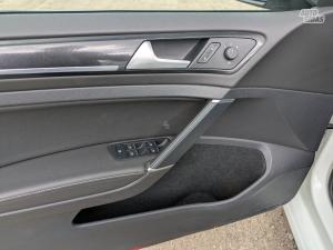 Balts Volkswagen Golf 2019 Panevēža, ar dzinēja tilpumu 2.00 L un nobraukumu 14 tūkst. km par 23000 €, foto 8 vietnē AUTOMOTO.COM.LV