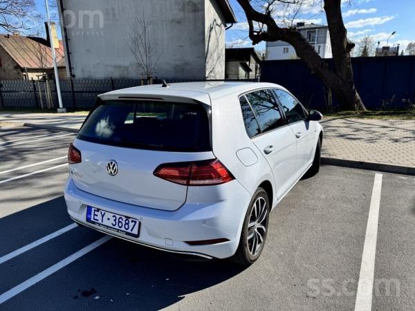 Balts Volkswagen Golf 2019 Rīga, ar dzinēja tilpumu 1.60 L un nobraukumu 88 tūkst. km par 11000 €, foto 4 vietnē AUTOMOTO.COM.LV