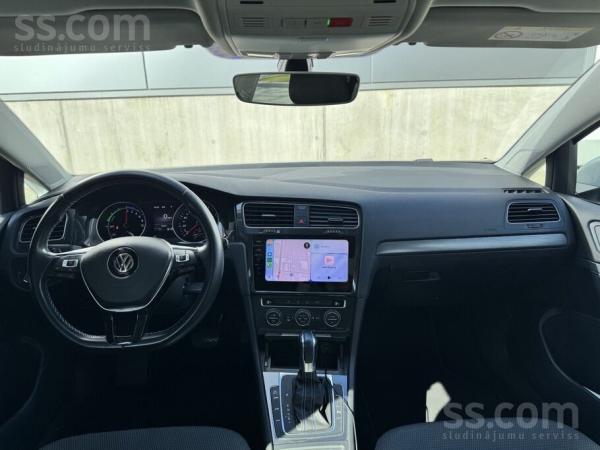 Balts Volkswagen Golf 2019 Rīga, ar dzinēja tilpumu 1.60 L un nobraukumu 88 tūkst. km par 11000 €, foto 8 vietnē AUTOMOTO.COM.LV