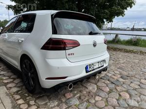 Balts Volkswagen Golf 2019 Rīga, ar dzinēja tilpumu 2.00 L un nobraukumu 99 tūkst. km par 22000 €, foto 9 vietnē AUTOMOTO.COM.LV