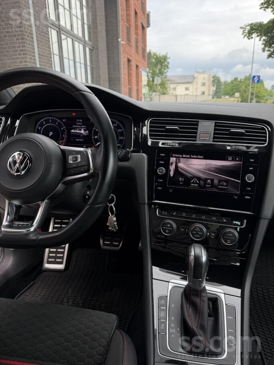 Balts Volkswagen Golf 2019 Rīga, ar dzinēja tilpumu 2.00 L un nobraukumu 99 tūkst. km par 22000 €, foto 14 vietnē AUTOMOTO.COM.LV