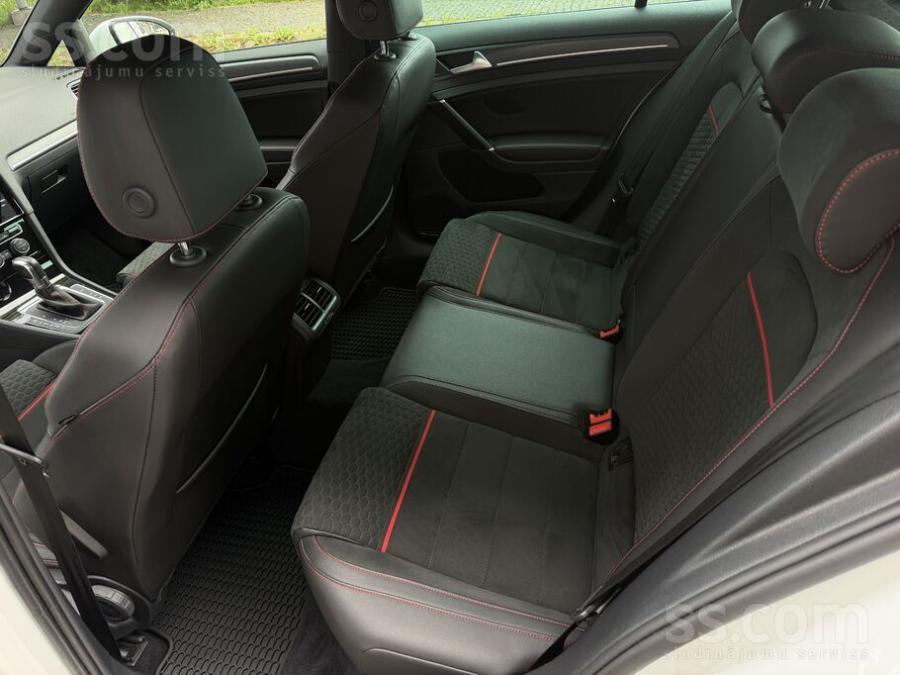 Balts Volkswagen Golf 2019 Rīga, ar dzinēja tilpumu 2.00 L un nobraukumu 99 tūkst. km par 22000 €, foto 17 vietnē AUTOMOTO.COM.LV
