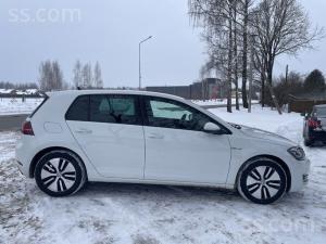 Balts Volkswagen Golf 2019 Rīga, ar dzinēja tilpumu 1.60 L un nobraukumu 136 tūkst. km par 12990 €, foto 7 vietnē AUTOMOTO.COM.LV