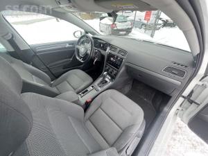 Balts Volkswagen Golf 2019 Rīga, ar dzinēja tilpumu 1.60 L un nobraukumu 136 tūkst. km par 12990 €, foto 21 vietnē AUTOMOTO.COM.LV